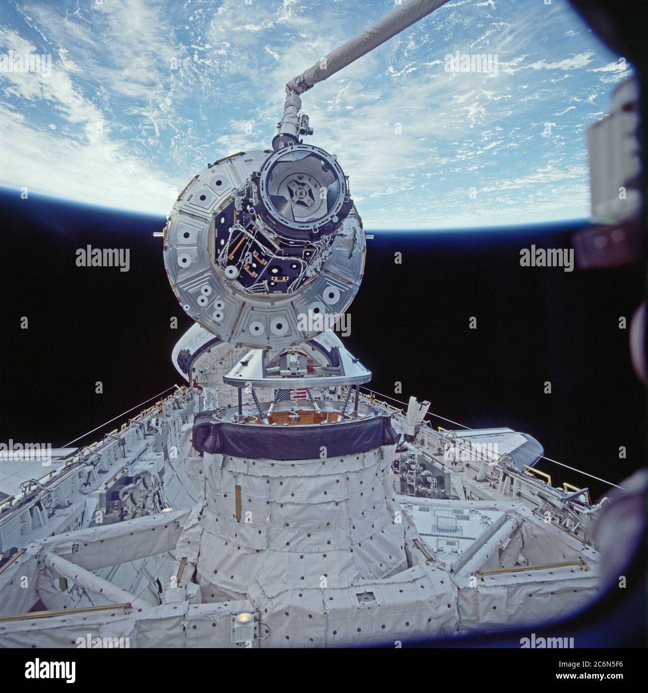 (5 Dec. 1998) --- One of the STS-88 astronauts aimed a 70mm camera ...
