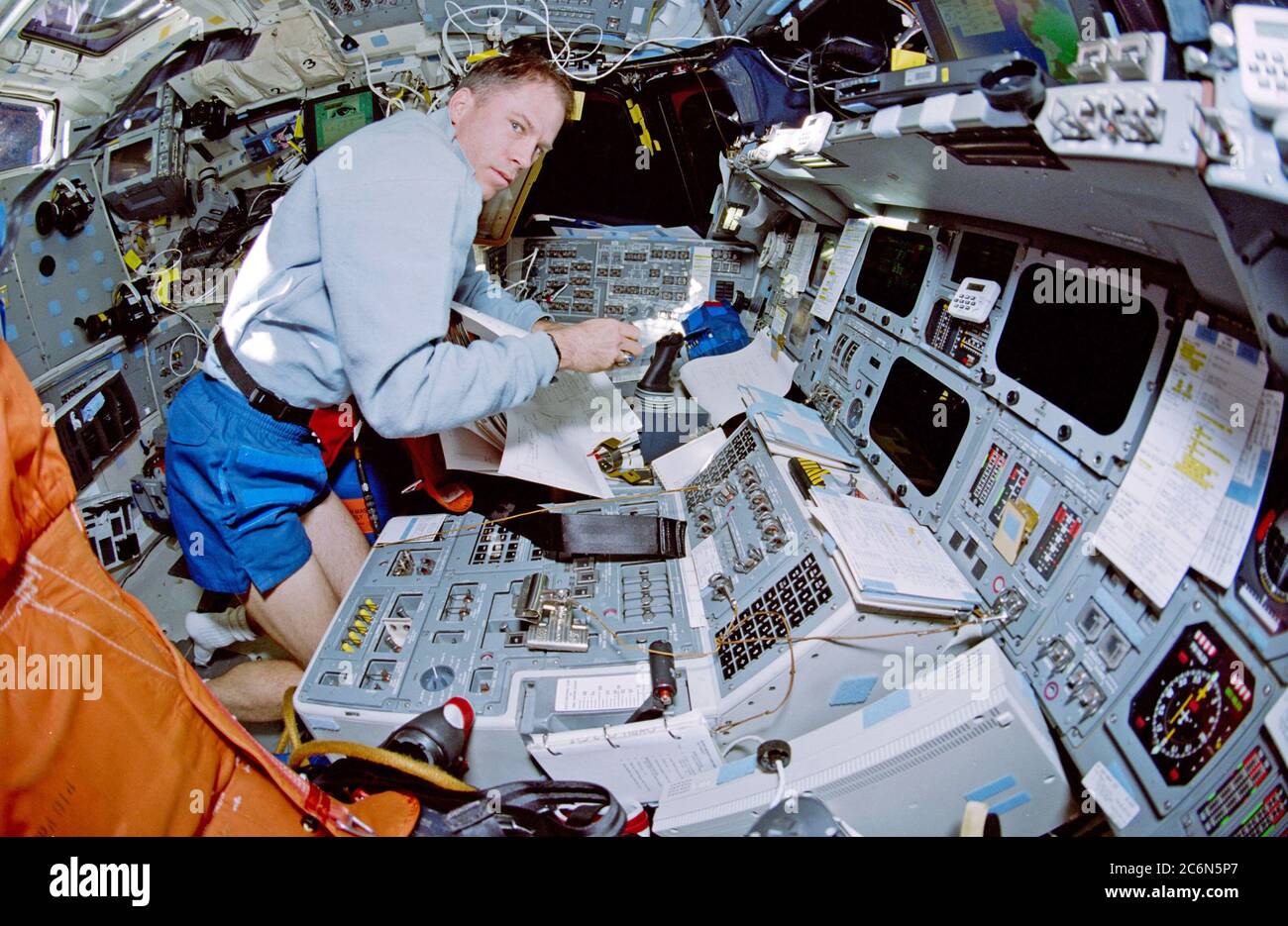 (17 April - 3 May 1998) --- A fish-eye lens on a 35mm camera records ...