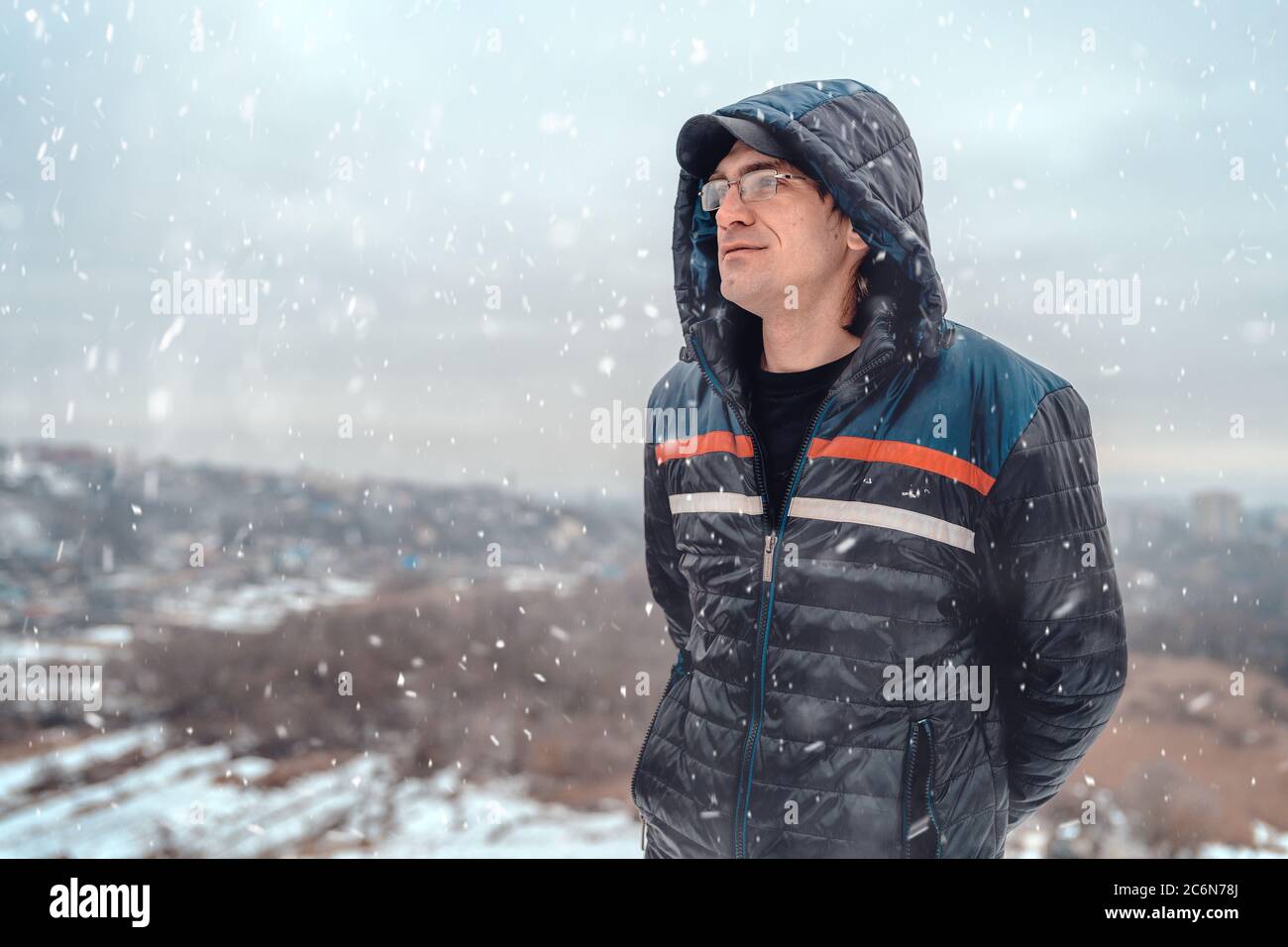 Man sky falling hi-res stock photography and images - Alamy