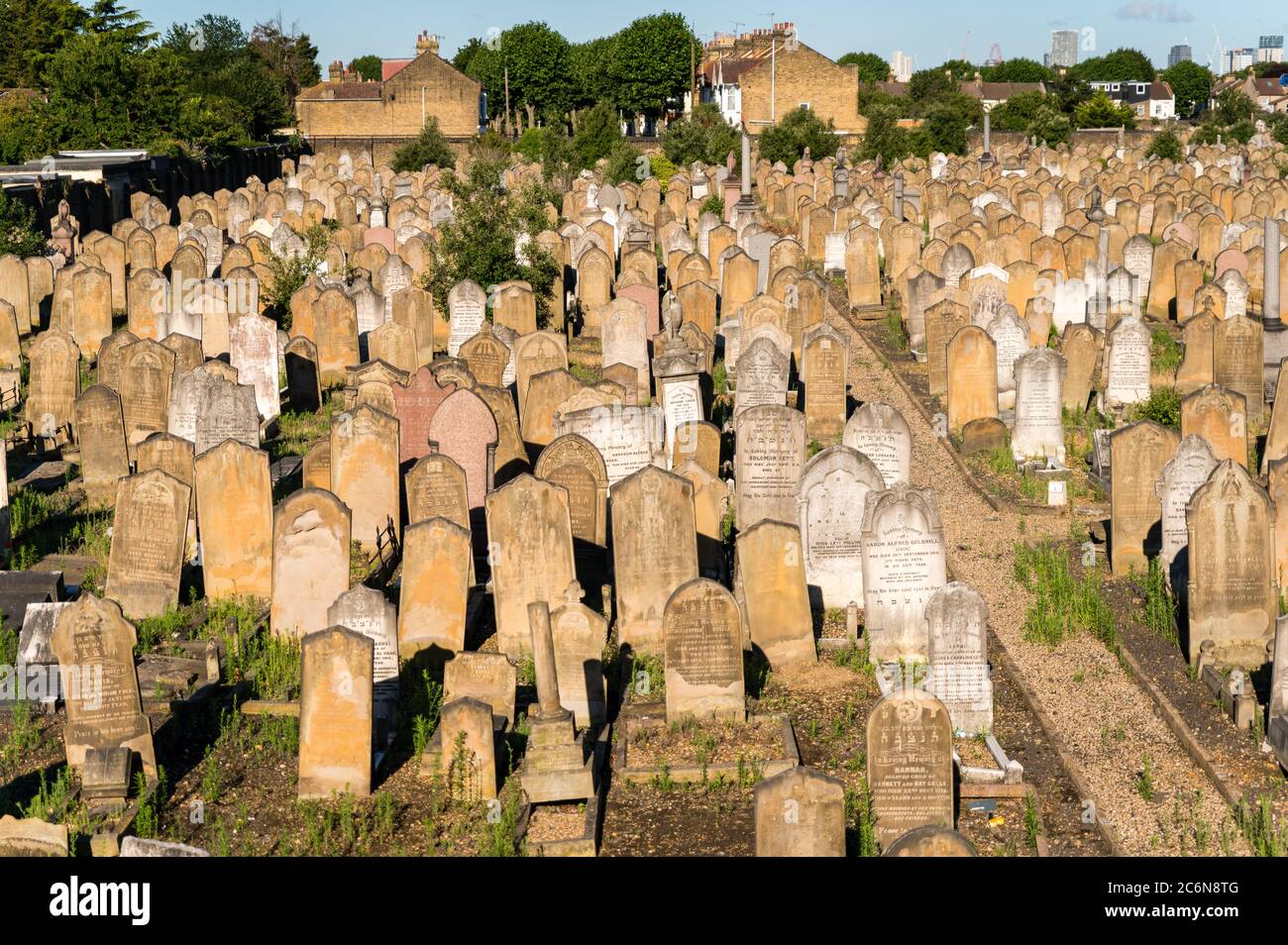 Plashet Cemetery, London Stock Photo - Alamy