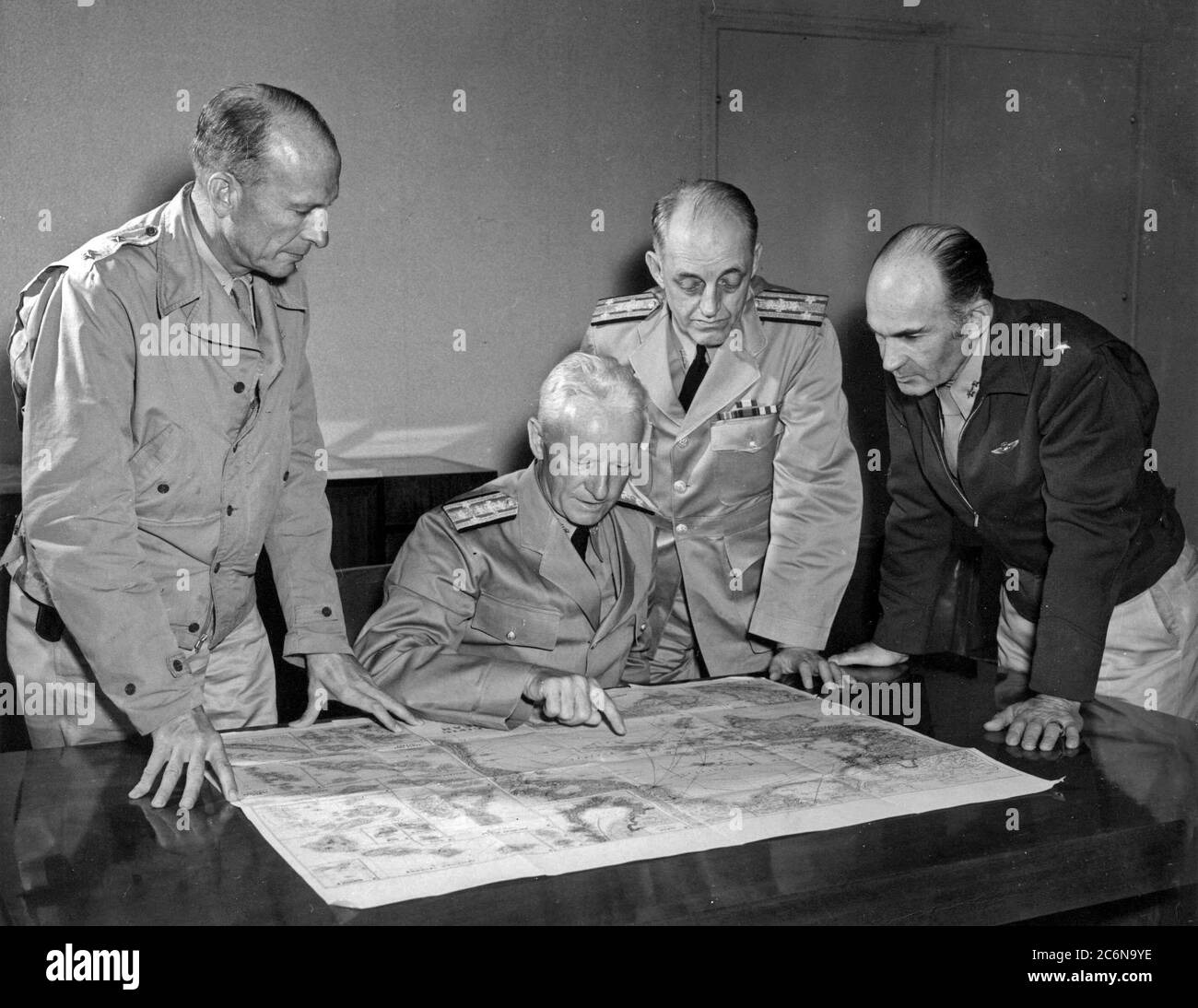 Vice admiral robert l Black and White Stock Photos & Images - Alamy