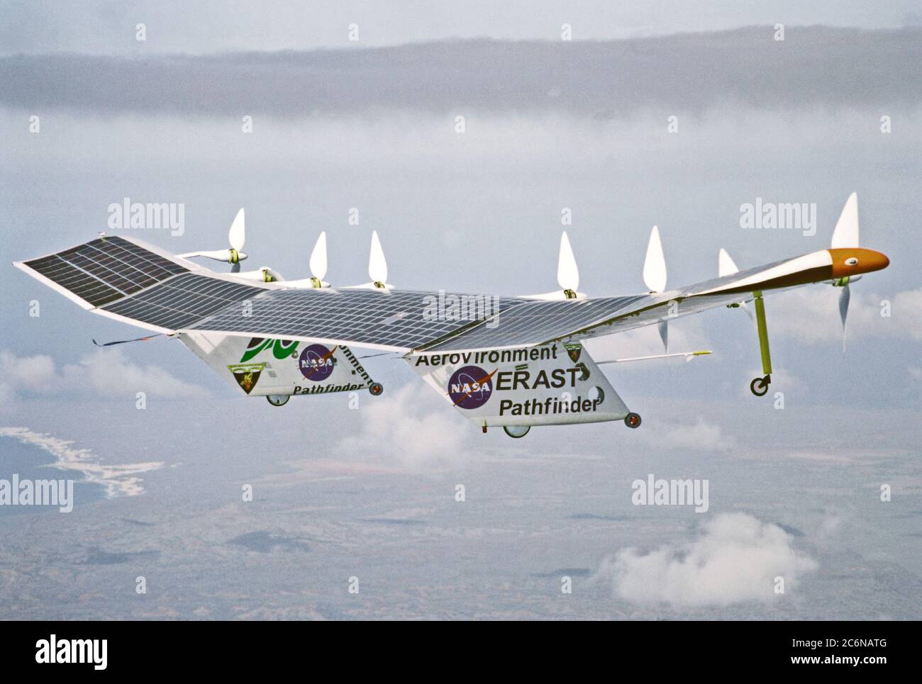 Pathfinder-Plus on a flight over the Hawaiian island of N'ihau in 1998 ...