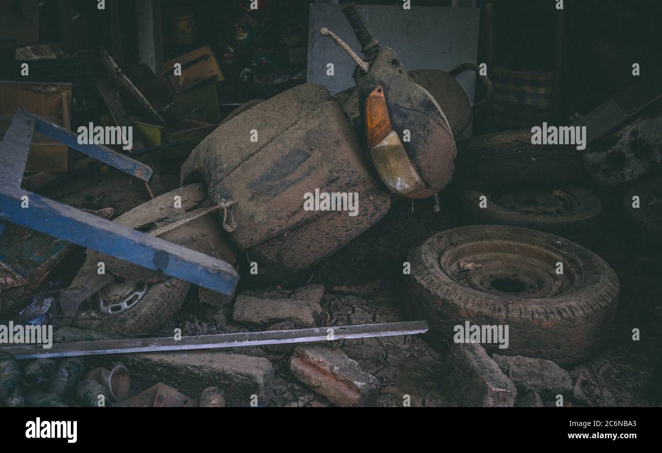 Junk motorcycle hi-res stock photography and images - Alamy