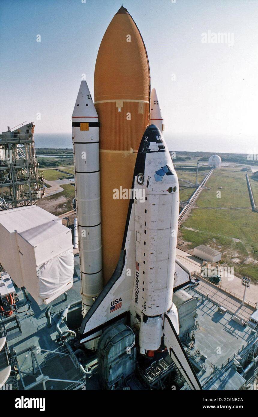 Vehicle assembly building 39a hi-res stock photography and images - Alamy