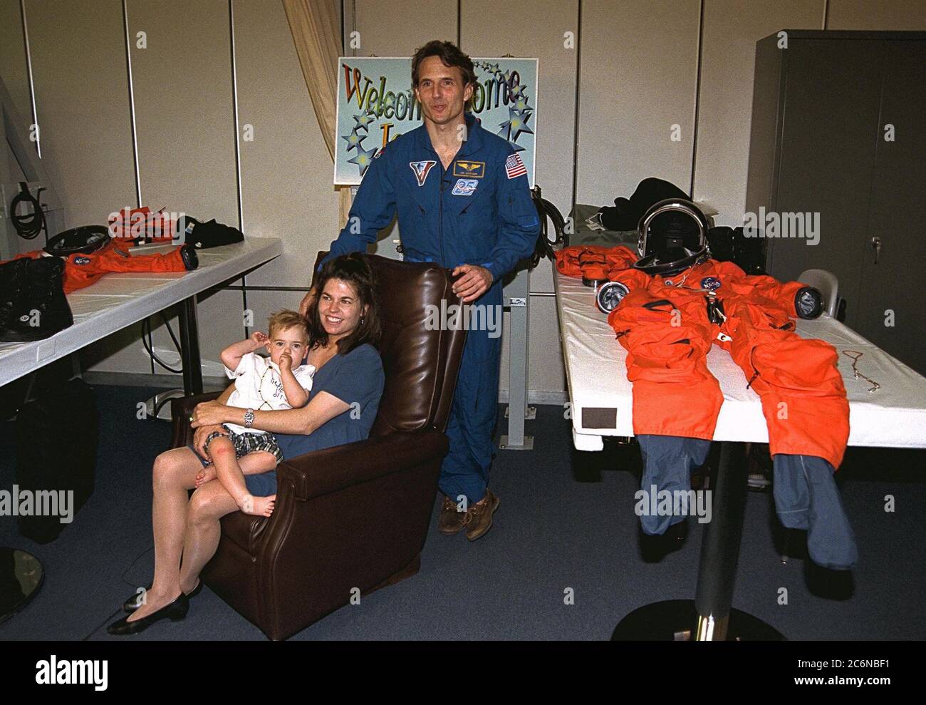 Astronaut and recent Mir 23 crew member Jerry M. Linenger, standing ...