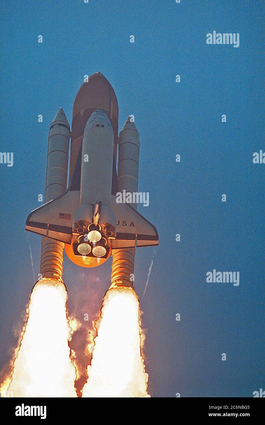 1990s laboratory hi-res stock photography and images - Alamy