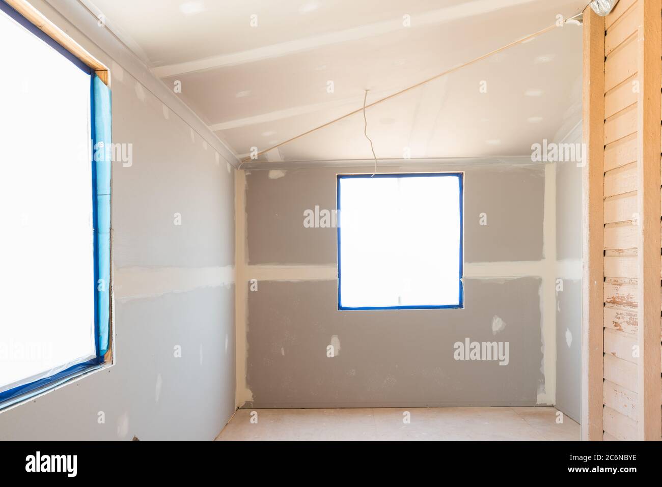 Plasterboard ceiling hi-res stock photography and images - Alamy
