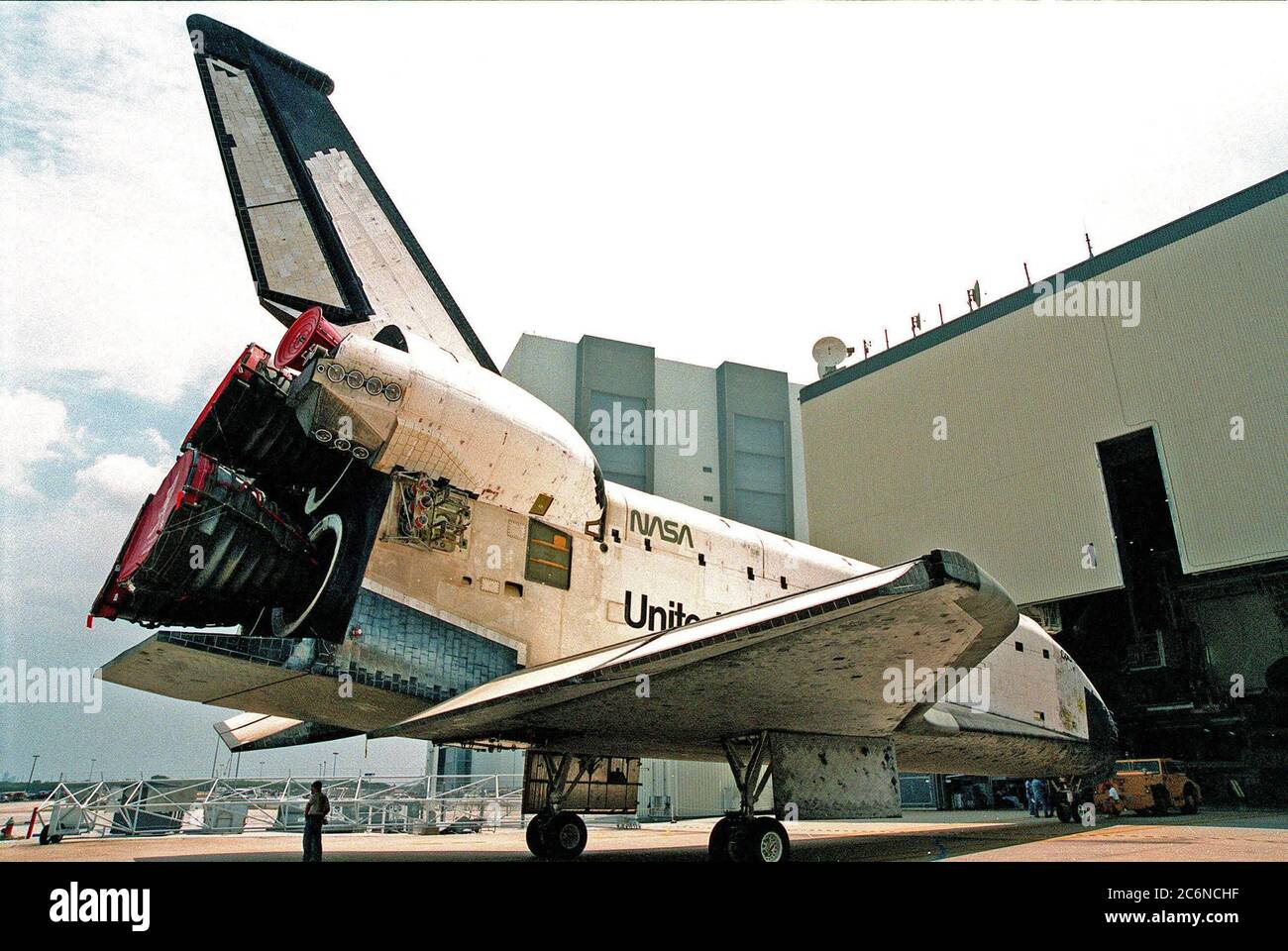 Building Space Shuttle Orbiter
