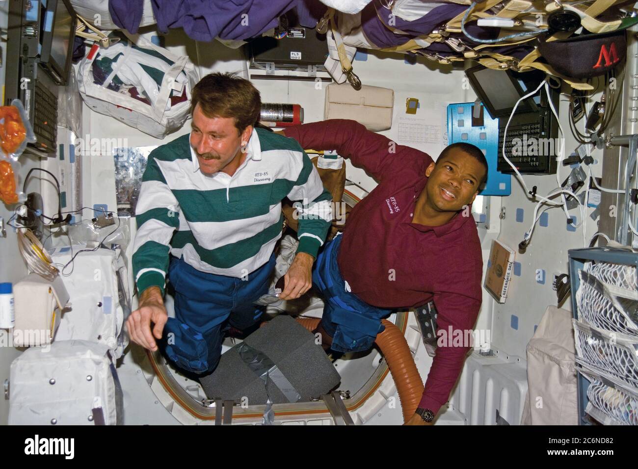 Robert Curbeam High Resolution Stock Photography and Images - Alamy