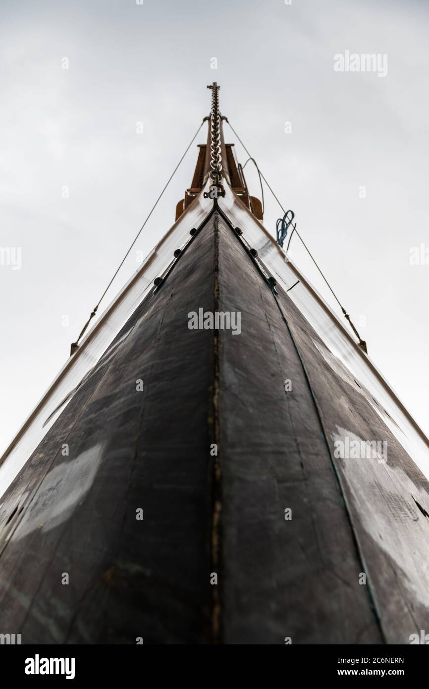 Symmetry of sail hi-res stock photography and images - Alamy