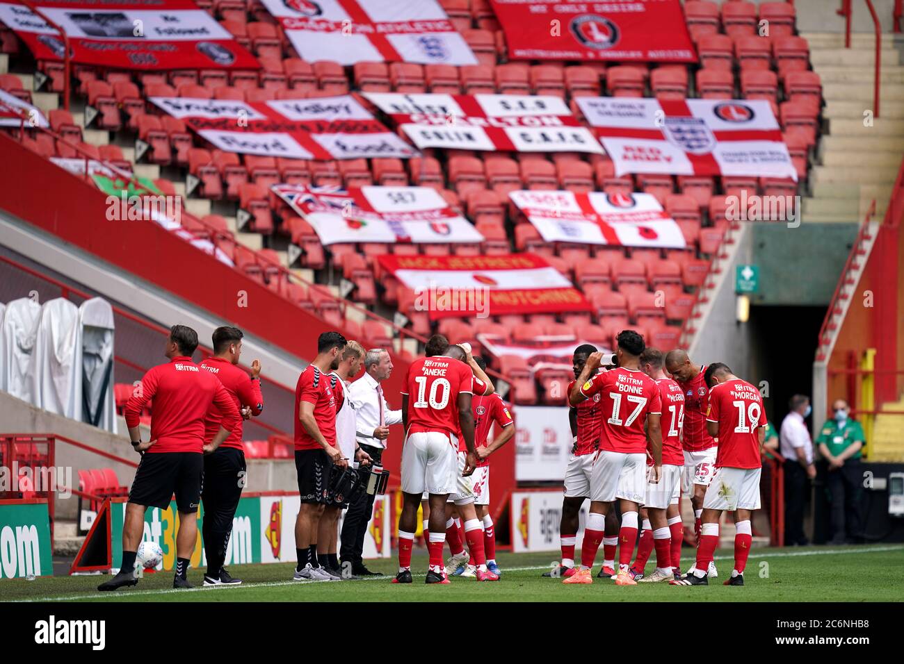 Charlton athletic flags hi-res stock photography and images - Alamy