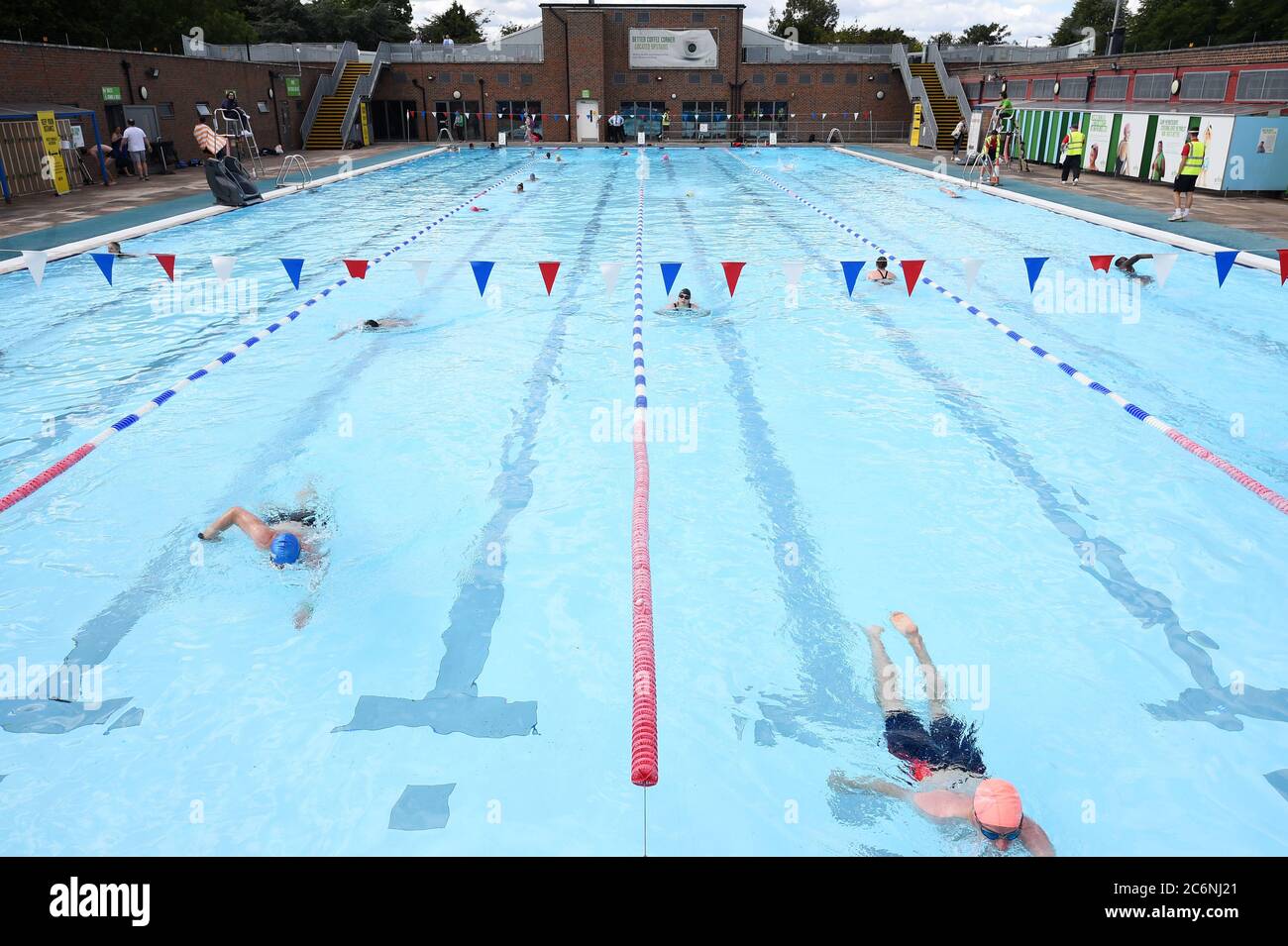 Charlton lido and lifestyle club hi-res stock photography and images ...