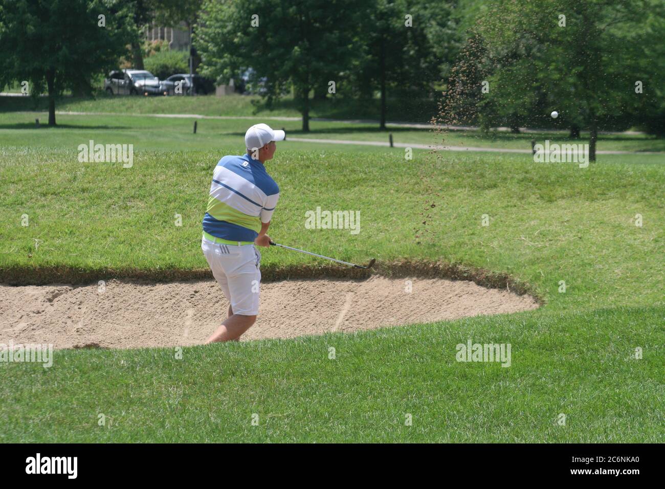 Sand trap golf Stock Photo - Alamy