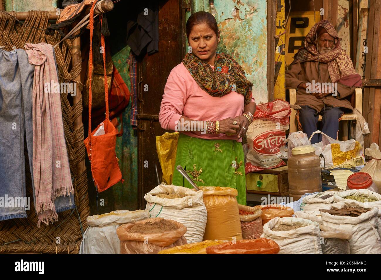 Indian woman selling ginger hi-res stock photography and images - Alamy