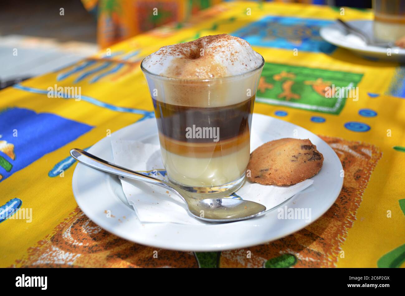 Barraquito coffee canary islands hi-res stock photography and images ...