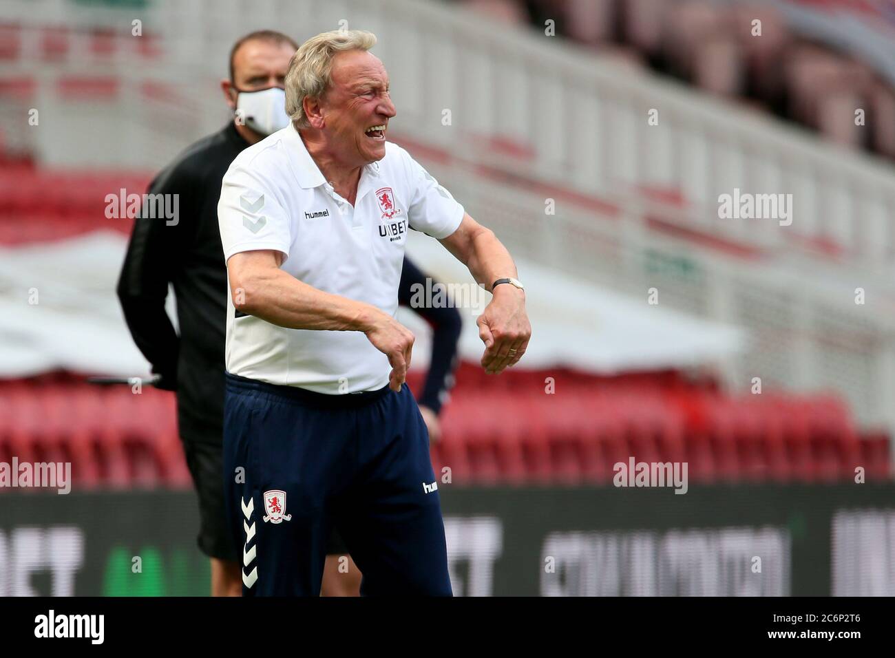 Middlesbrough manager Neil Warnock during the Sky Bet Championship ...