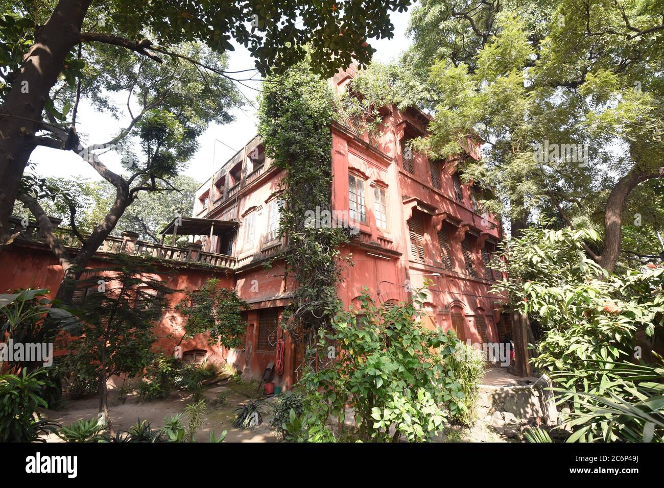 Acharya Bhaban, built in 1902. Residence of Sir Jagadish Chandra Bose ...