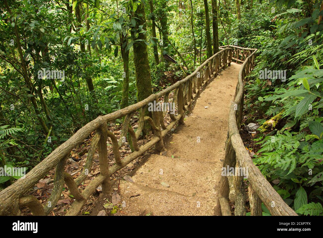 Access to the base of the waterfall on Rio Celeste in Parque Nacional ...