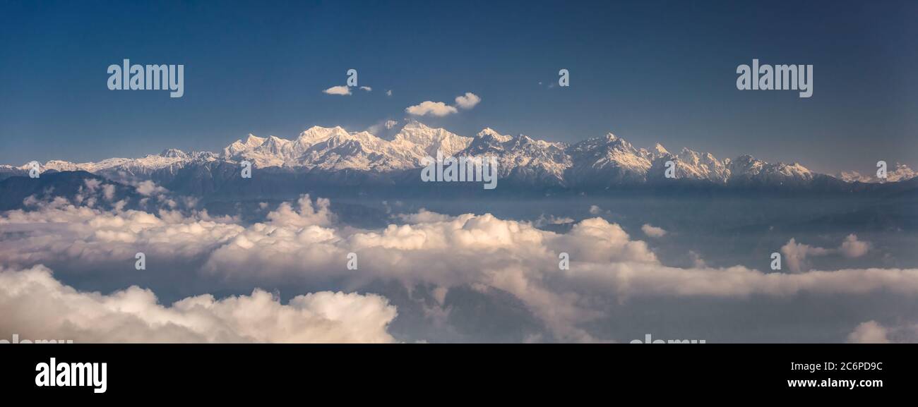 Morning View of Kachenjunga Peak from Darjeeling, India Stock Photo - Alamy