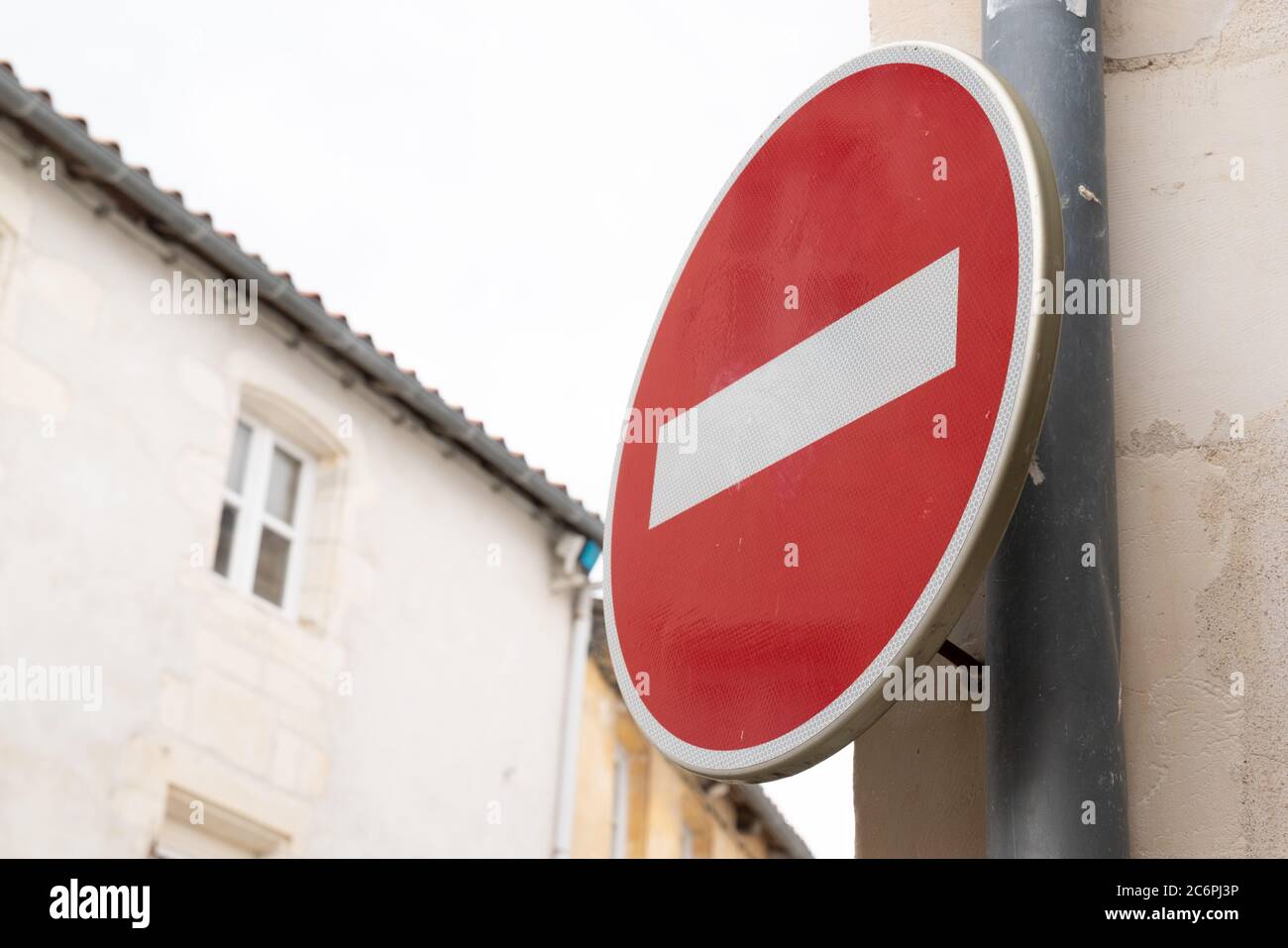 No entry Wrong way car traffic sign Stock Photo - Alamy