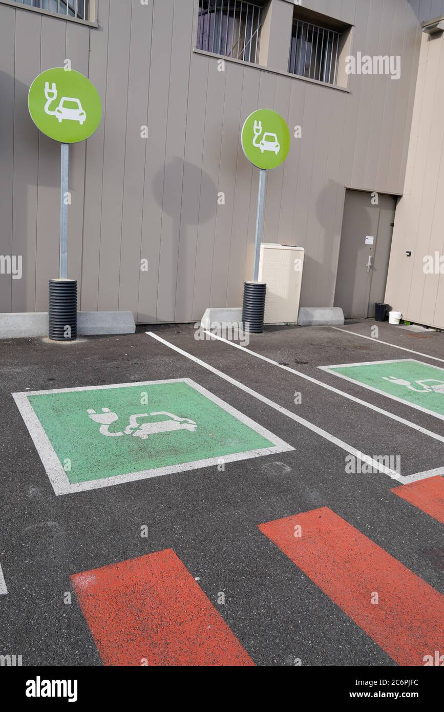 Marking parking electric filling station car reserved Stock Photo - Alamy