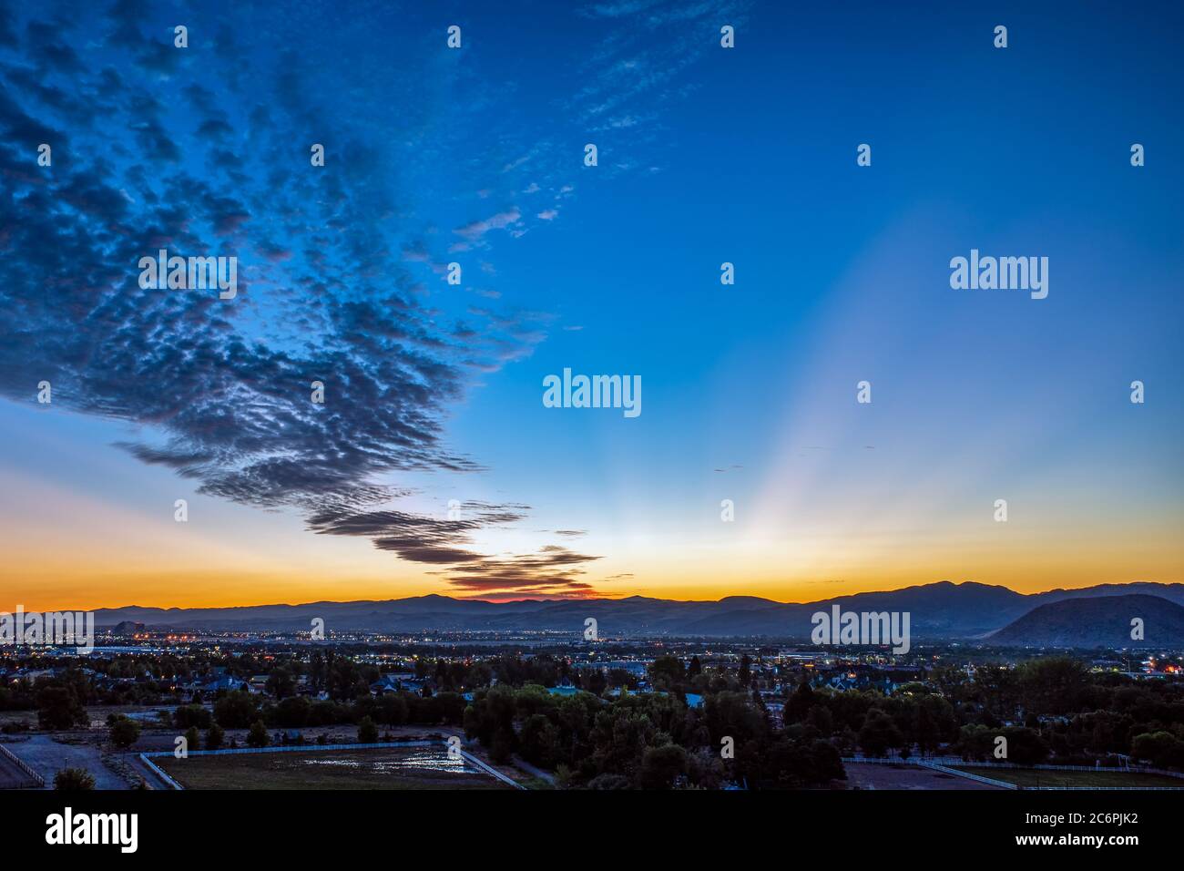Reno skyline hi-res stock photography and images - Alamy