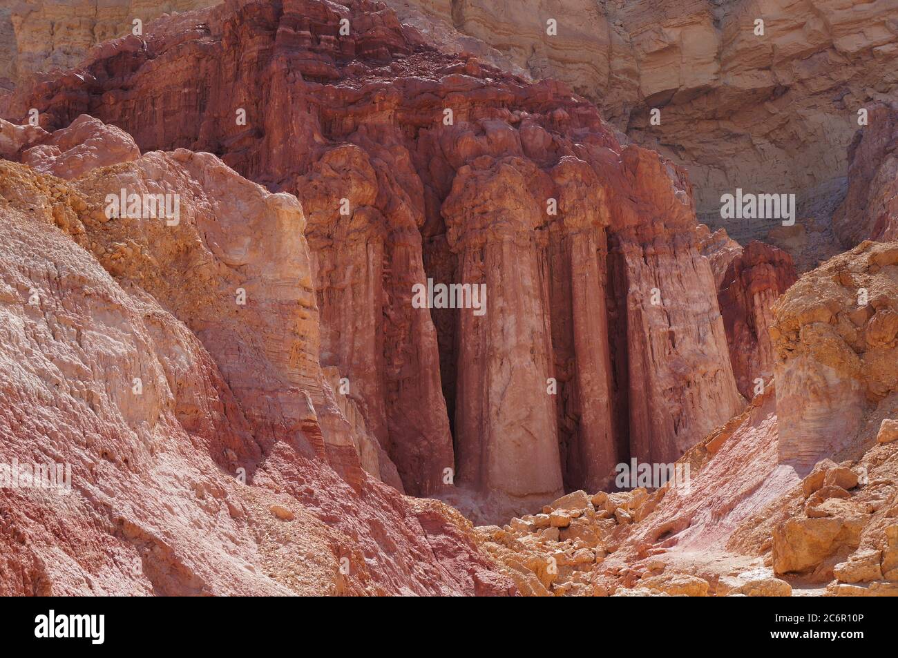 The Amram Pillars mountain in south Israel Stock Photo - Alamy