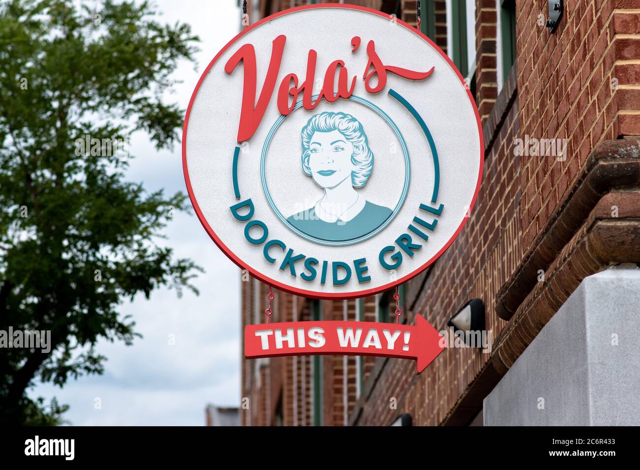 Old Town Alexandria, Virginia / USA - July 11 2020: Vela's Dockside ...