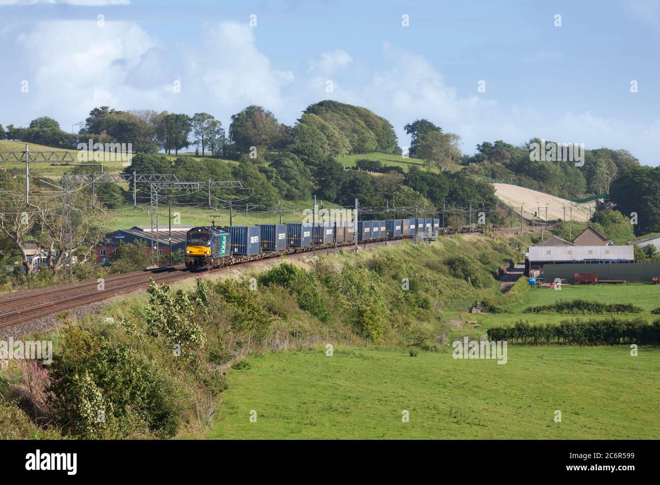 Direct Rail Services class 88 locomotive 88004 on the west coast ...