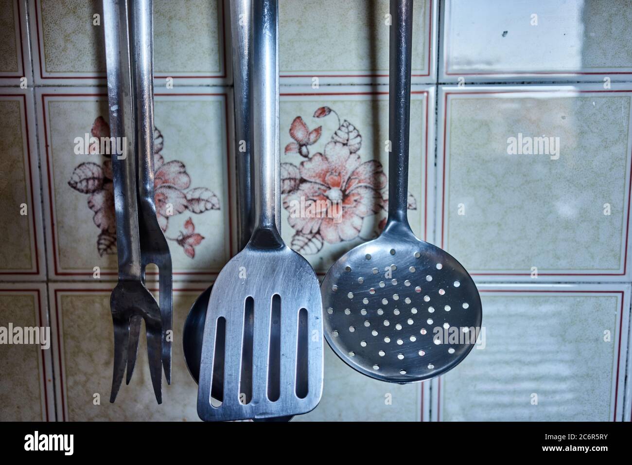 closeup of metal kitchen utensils Stock Photo - Alamy