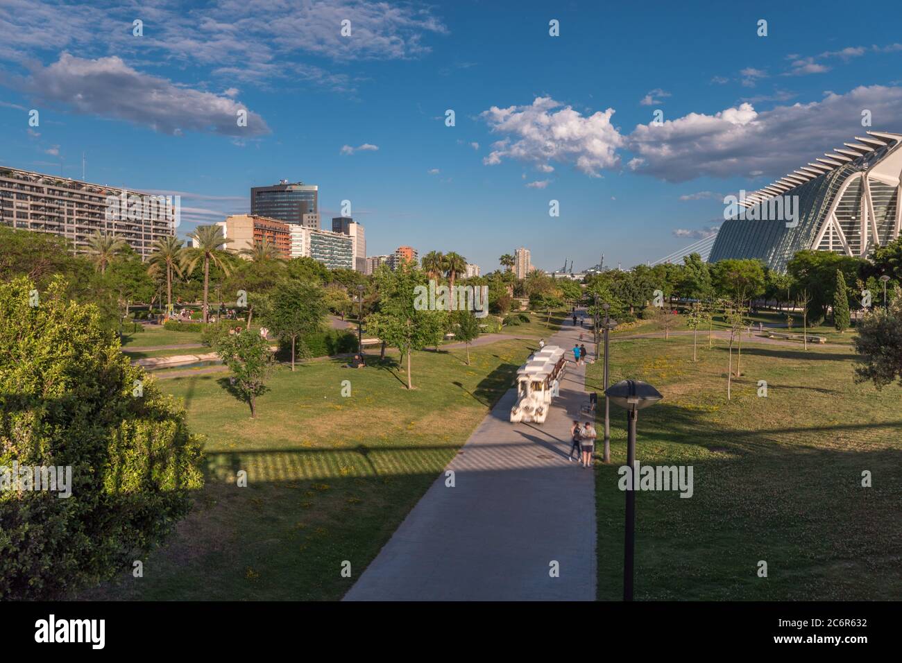Turia River gardens Jardin del Turia, Tourist train ride on leisure and ...