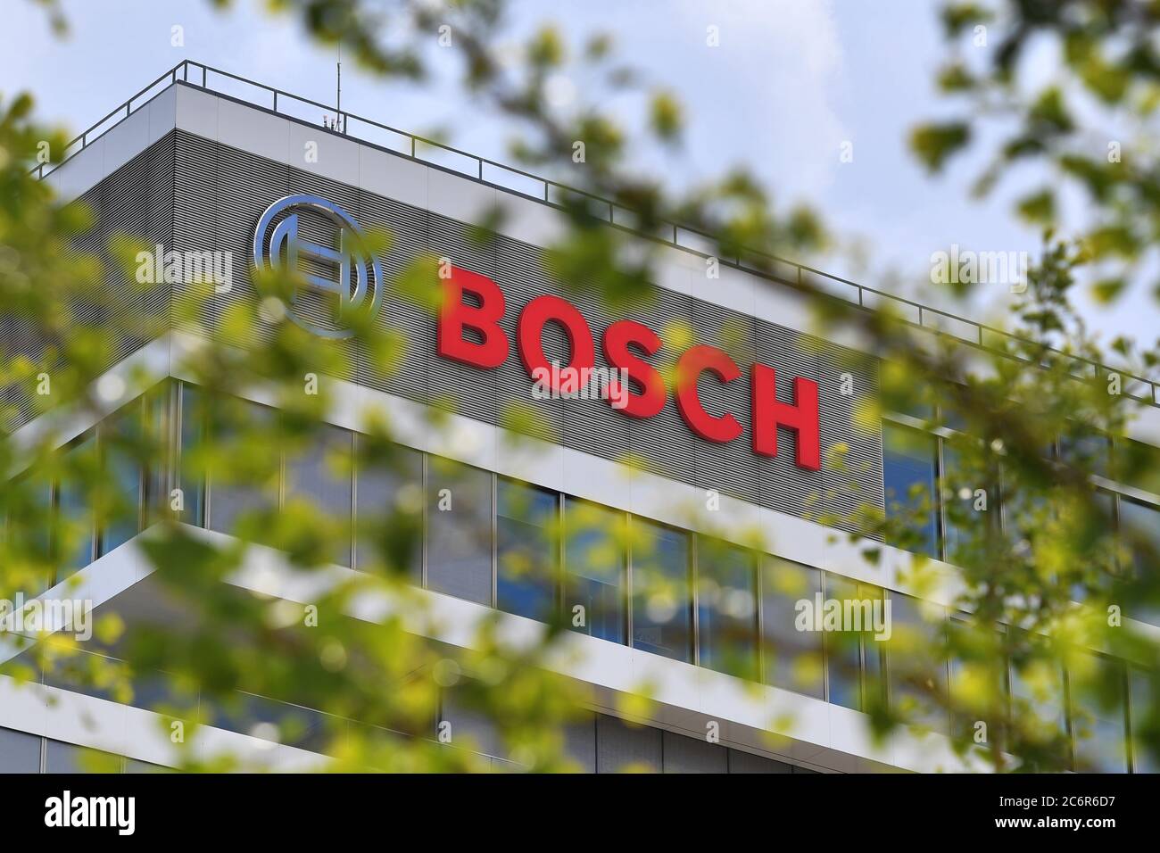 Bosch logo bosch tools hi-res stock photography and images - Alamy