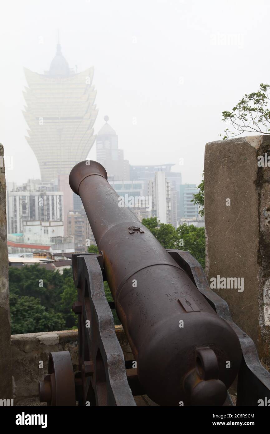 Cloudy view of the cannon of Monte Fort at Macao, China Stock Photo - Alamy