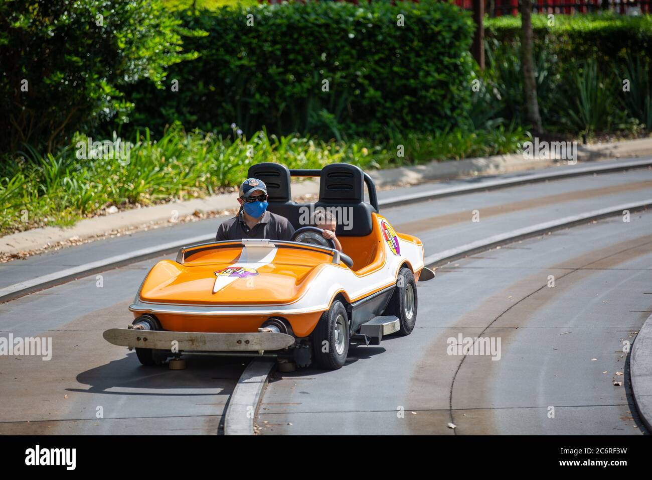 Cars race disney hi-res stock photography and images - Alamy