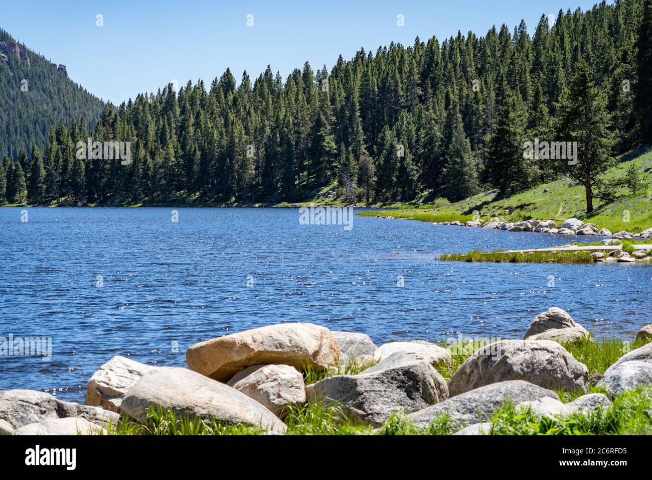 Shoreline of Meadowlark Lake, in the North Cove area of Bighorn ...