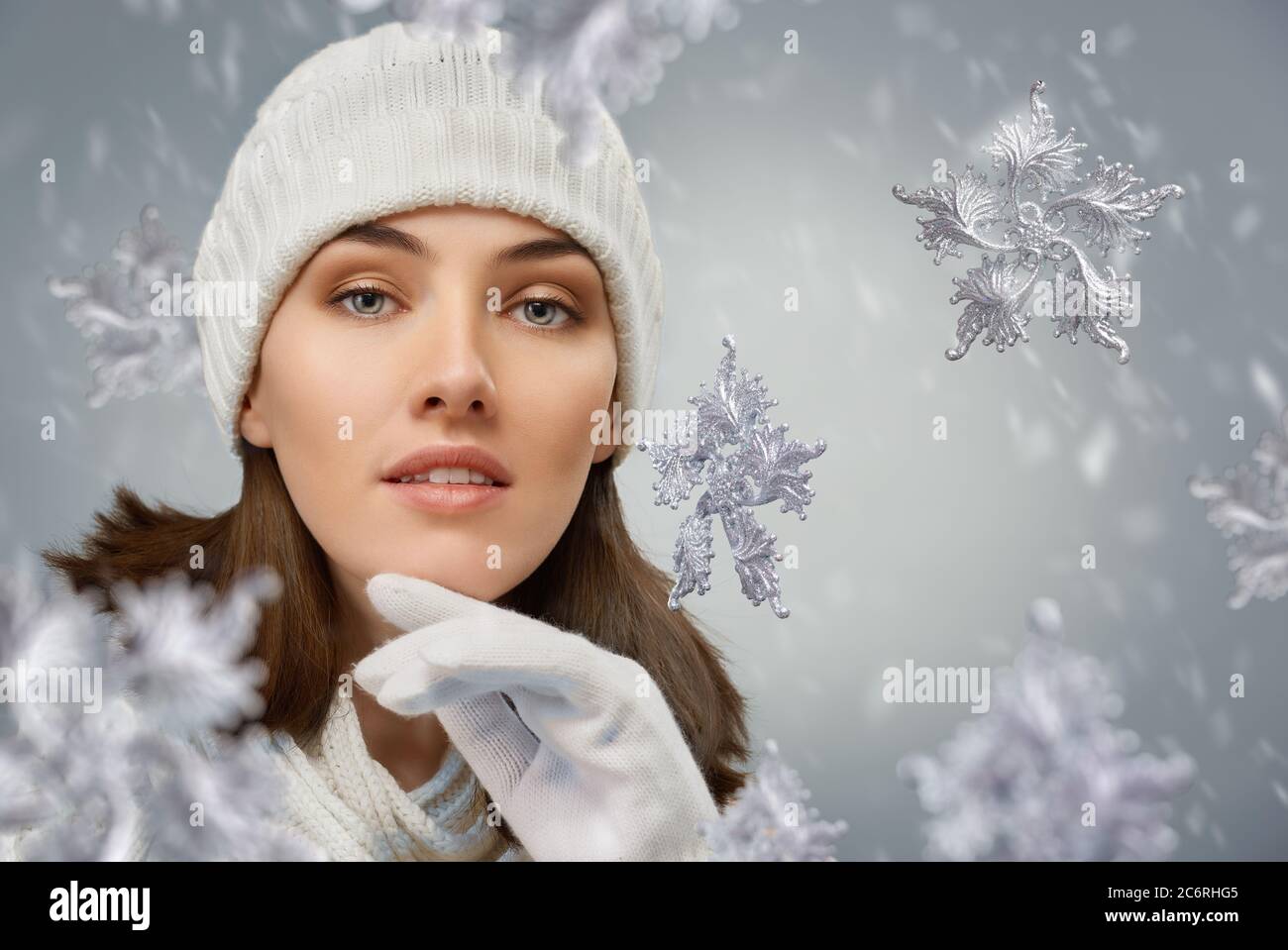 beauty girl on the winter background Stock Photo - Alamy