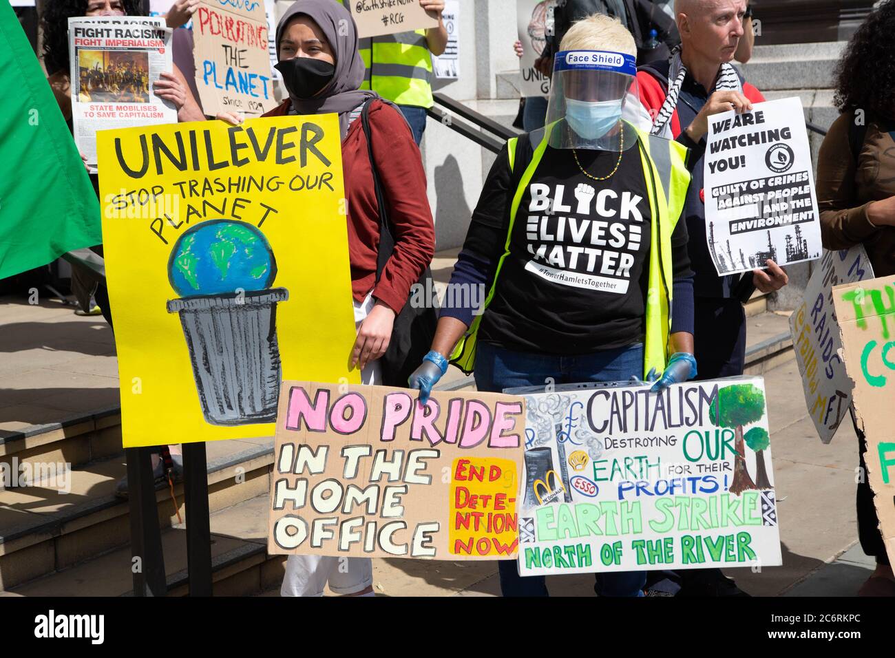 100 victoria embankment hi-res stock photography and images - Alamy