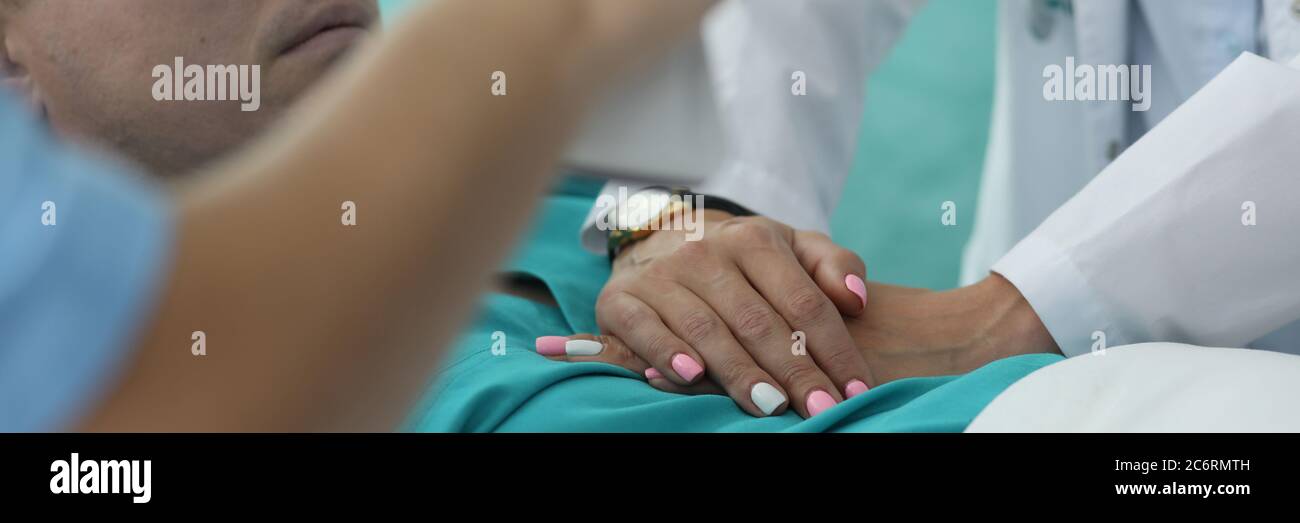 Heart massage hi-res stock photography and images - Alamy