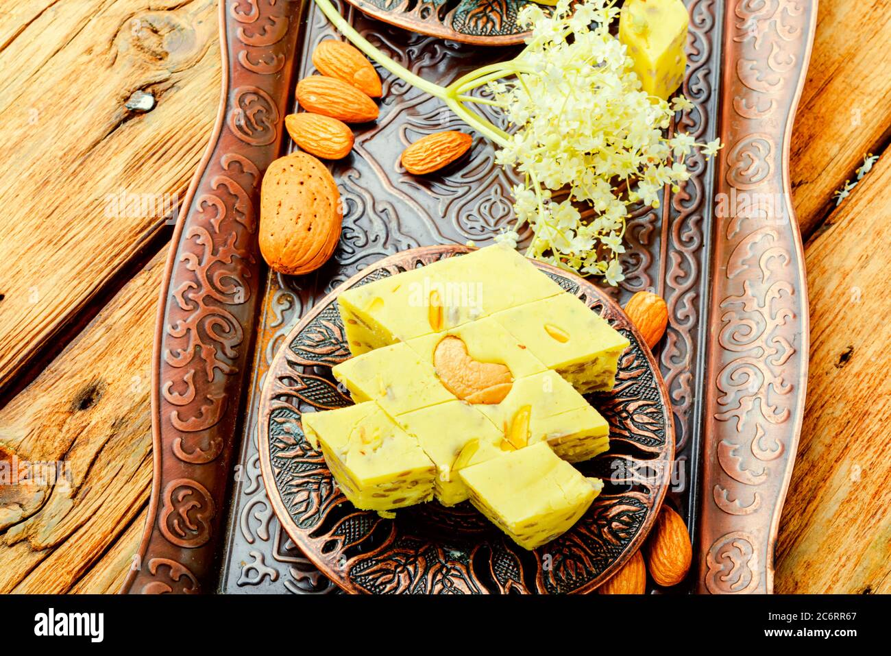 Halvah hi-res stock photography and images - Alamy