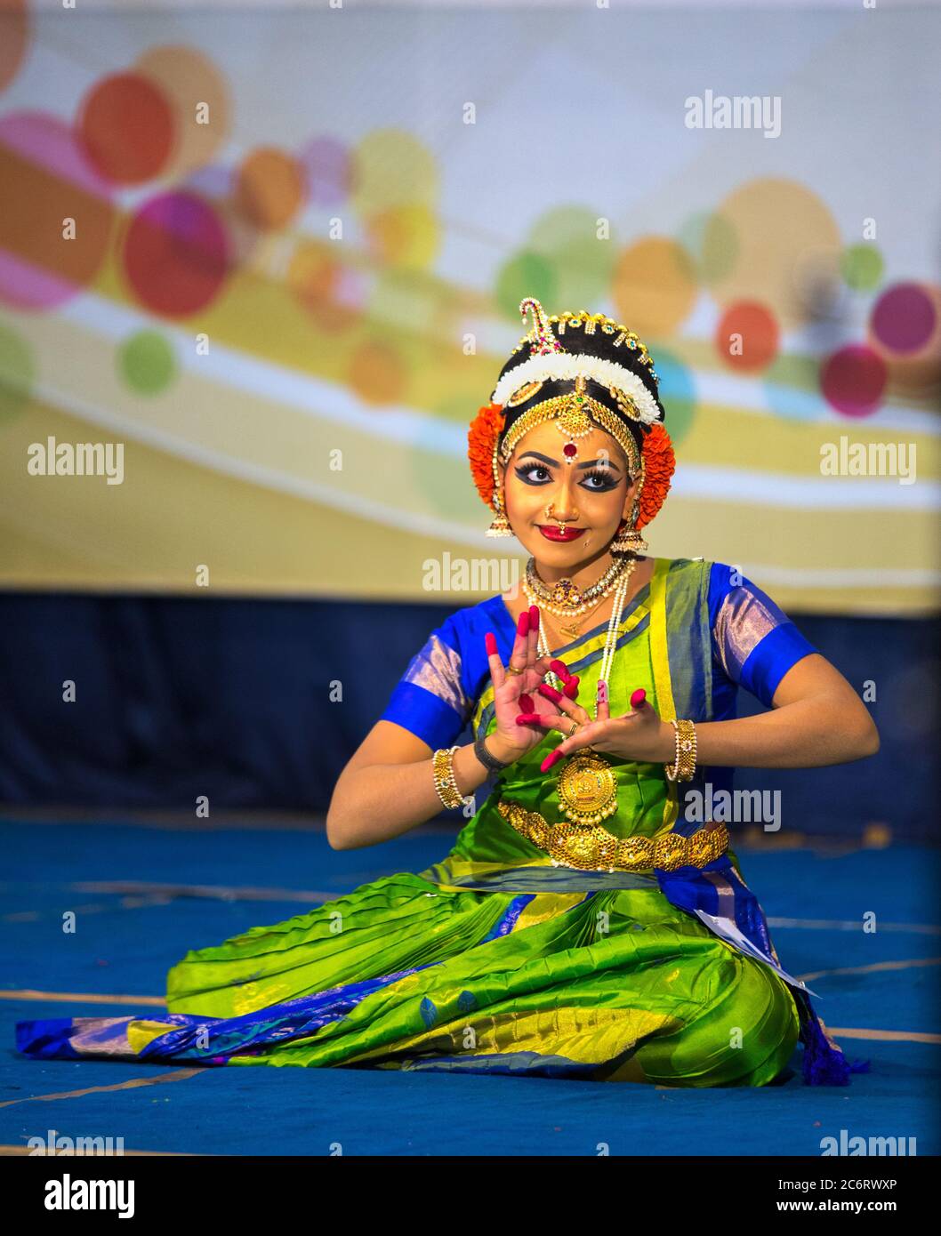 Shastriya nritya hi-res stock photography and images - Alamy