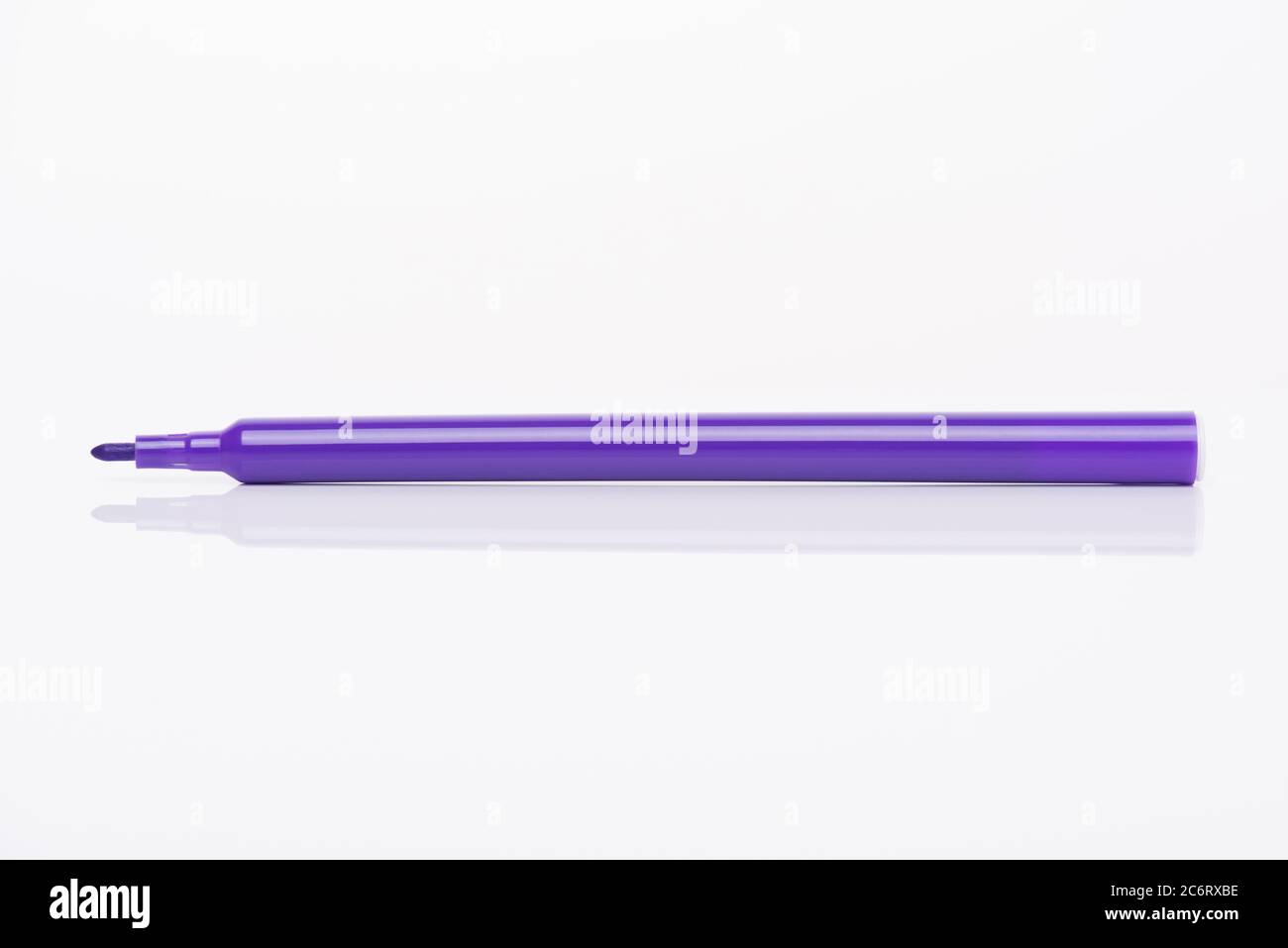 Side profile view close-up photo of light vioet purple marker with cap ...