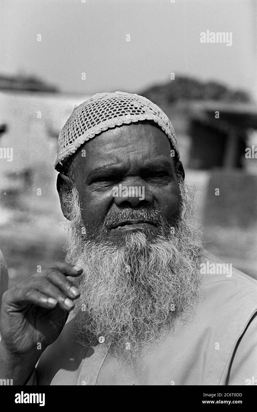 Bangladesh dhaka winter Black and White Stock Photos & Images - Alamy