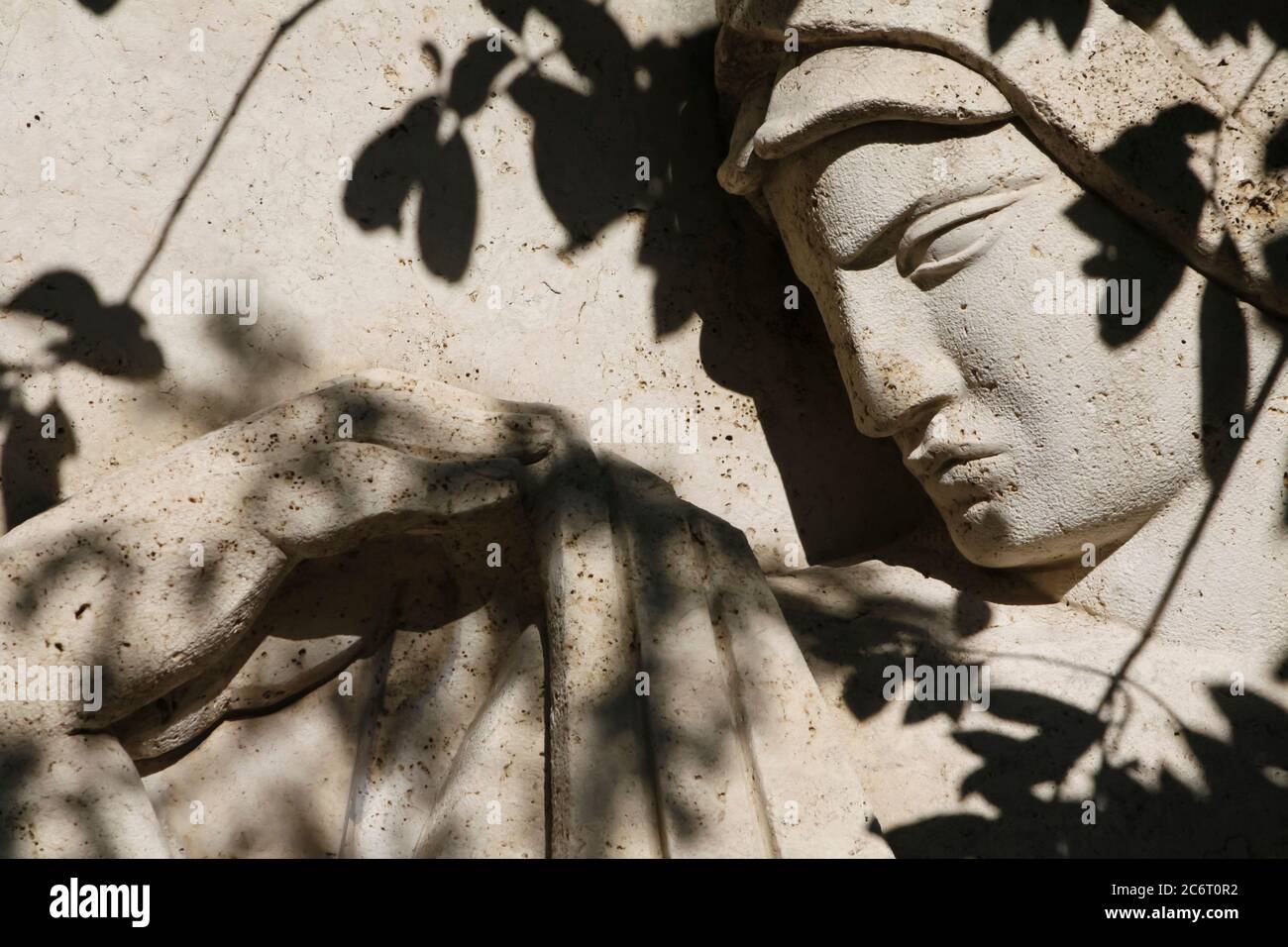 Man Woman Face Bas-relief Bellini Roma Eur Stock Photo - Alamy