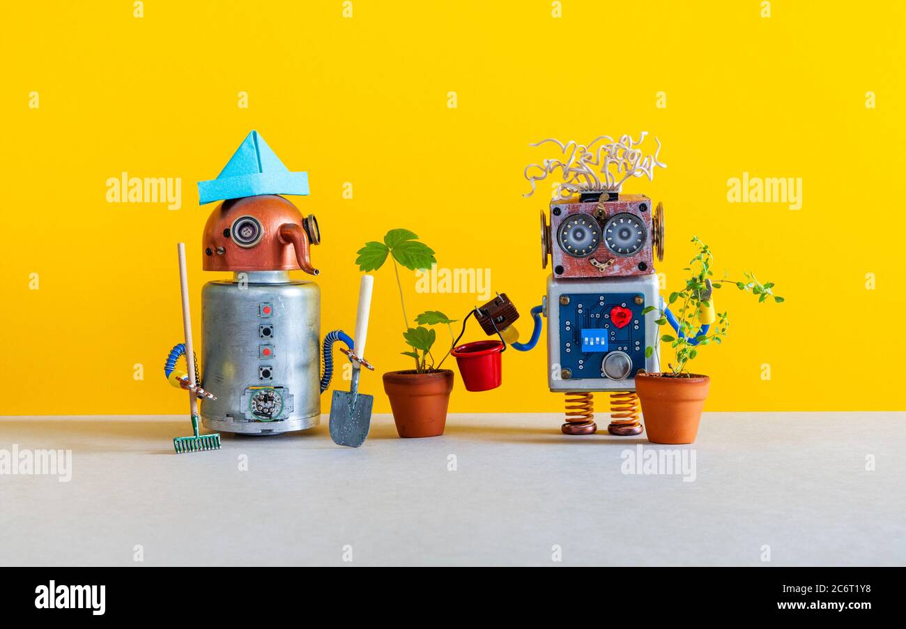 Smart robots hi-res stock photography and images - Alamy