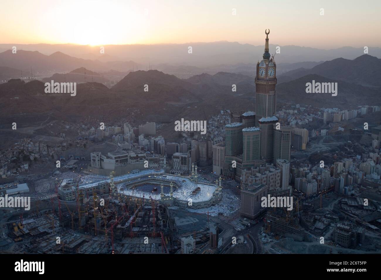 Makkah Clock Tower High Resolution Stock Photography and Images - Alamy