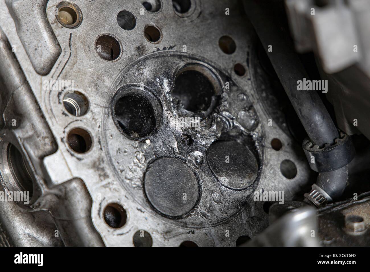 Block head engine hi-res stock photography and images - Alamy