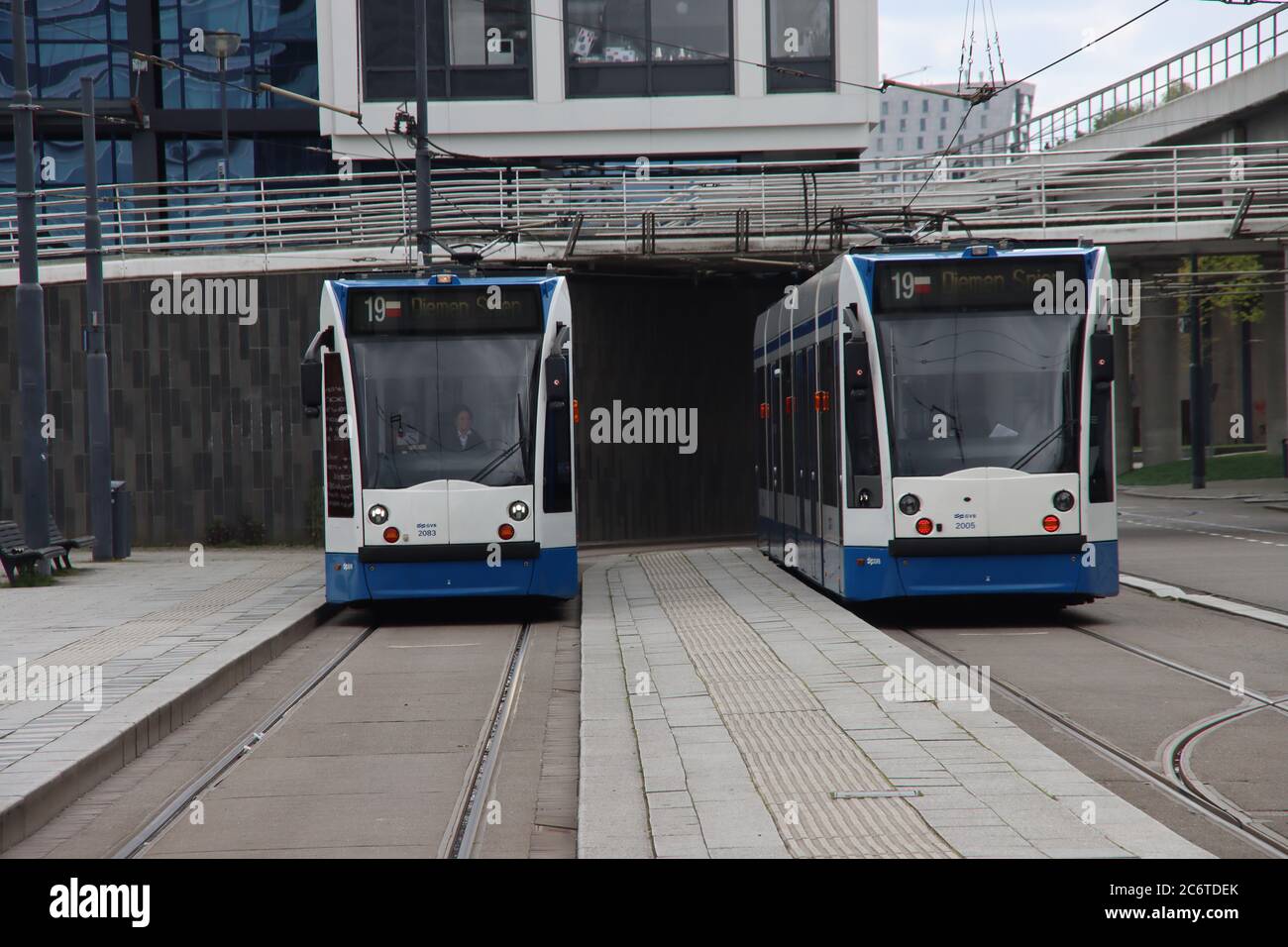 Yellow combino tram hi-res stock photography and images - Alamy