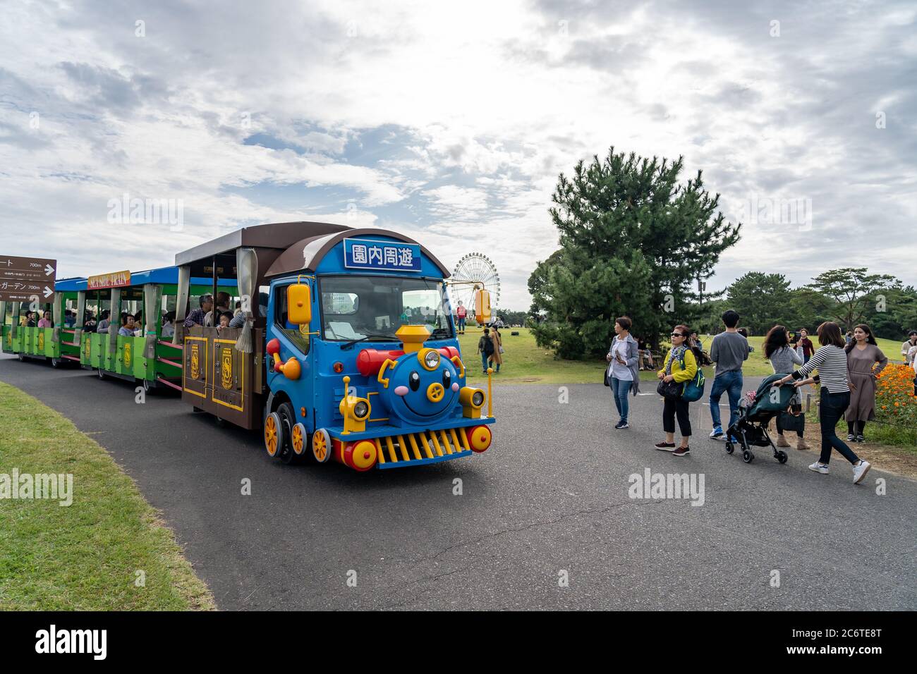 Tourists riding the Seaside Train around the Hitachi Seaside Park Stock ...