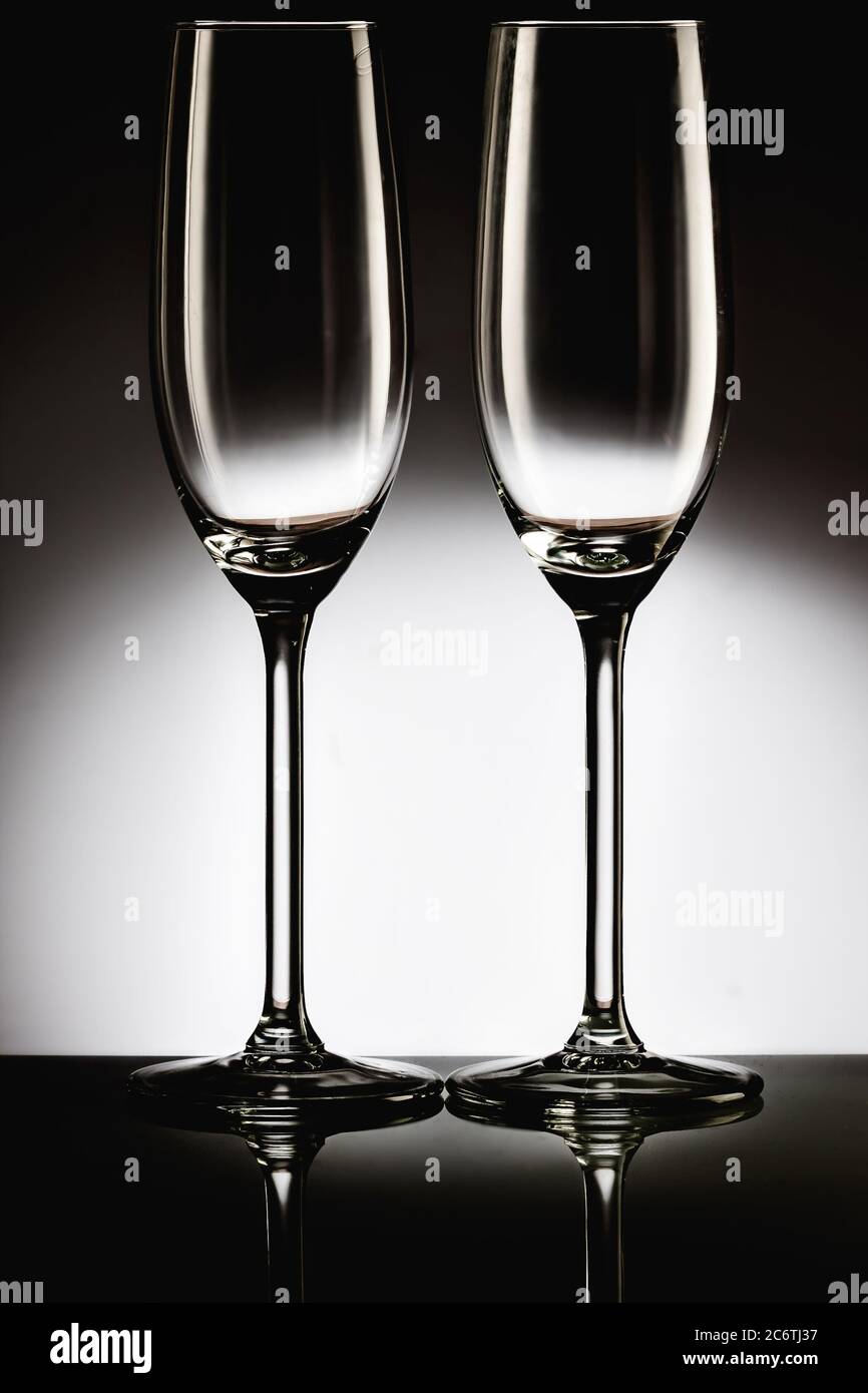 Studio dark hi-res stock photography and images - Alamy