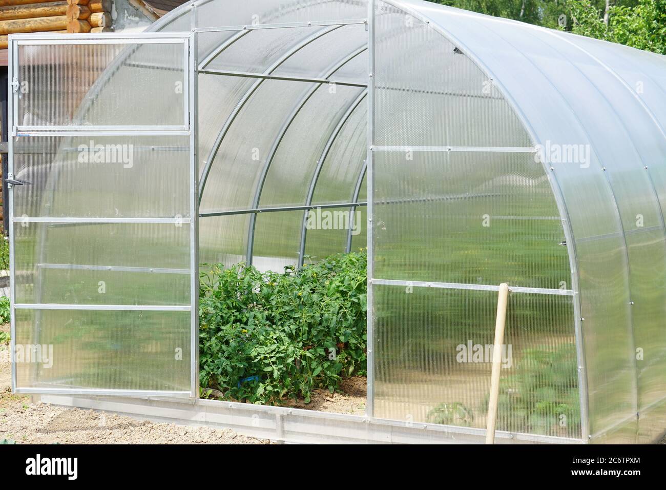 Open door on greenhouse hi-res stock photography and images - Alamy